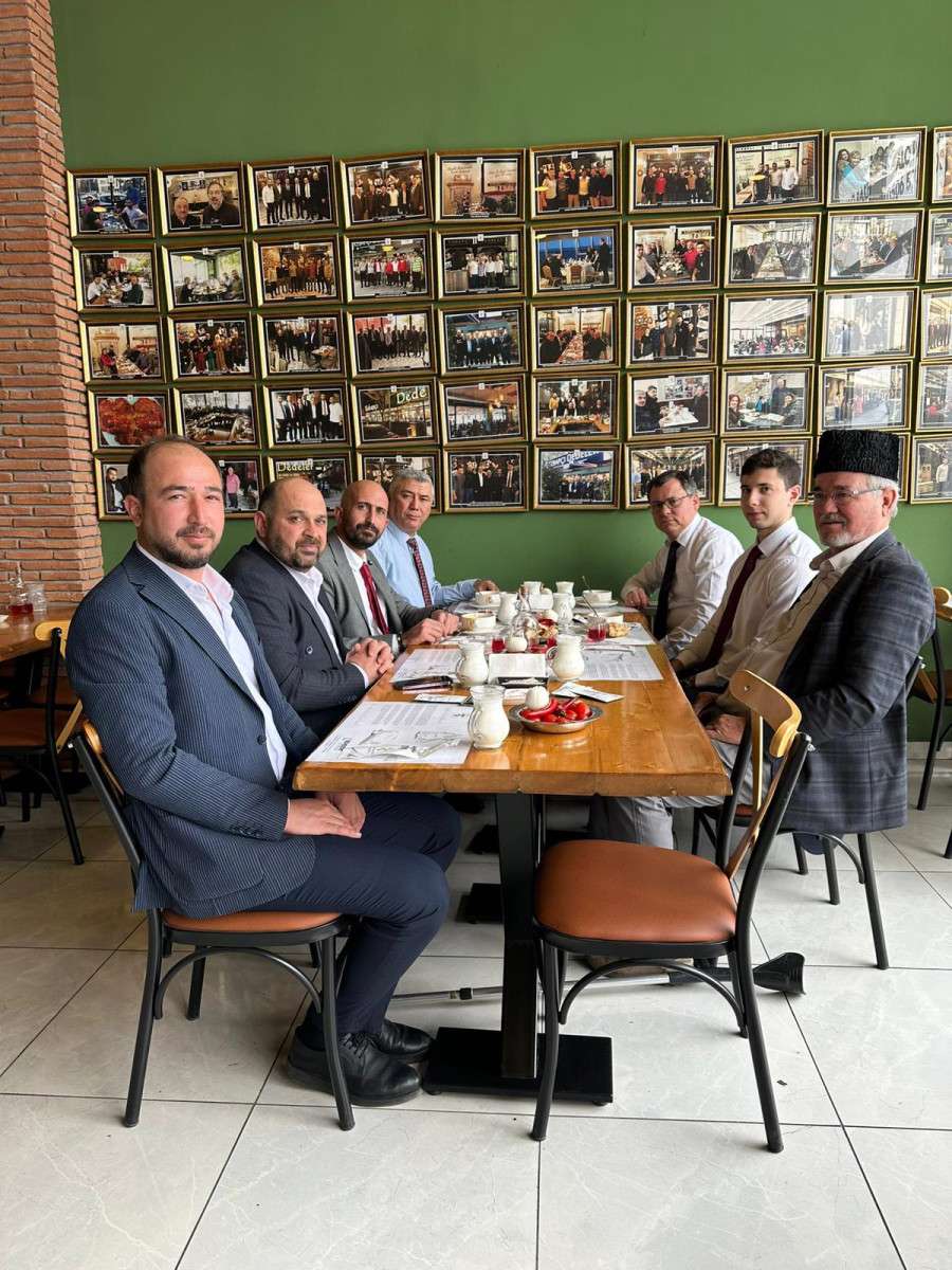 Dünya Kırım Derneği Başkanı Mustafa Sarıkamış Rusya Ticaretinin önemli ... Dünya Kırım Derneği Başkanı Mustafa Sarıkamış Rusya Ticaretinin önemli ...
